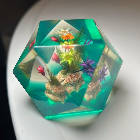 Vintage | Accents | Sold Vintage Lucite Paperweight Geometric Dried ...